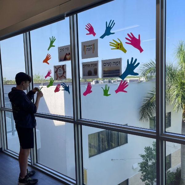 Jewish Unity & Purim – Posnack School