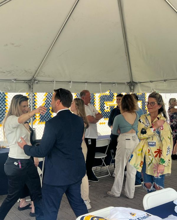 Welcome Back Alumni! | Posnack School