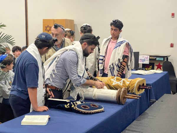 Aliyot for Our B’nai Mitzvah – Posnack School