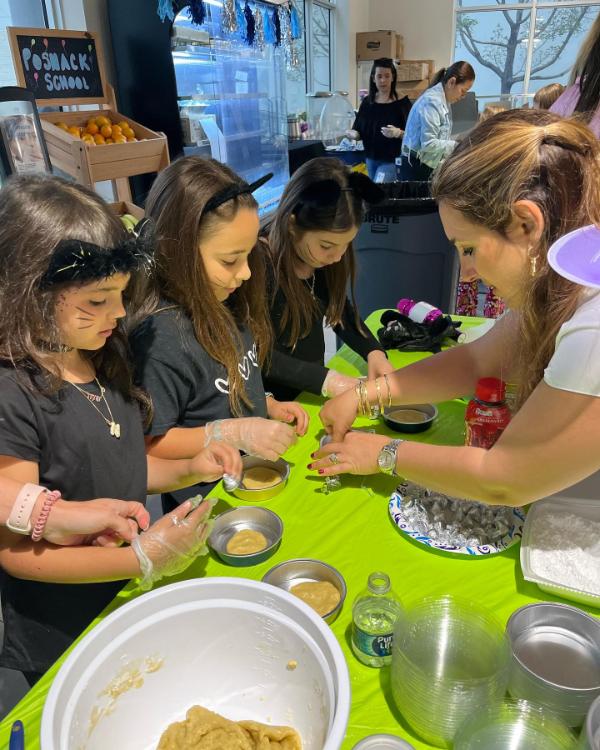 Posnack School Gets the Purim Spirit | Posnack School