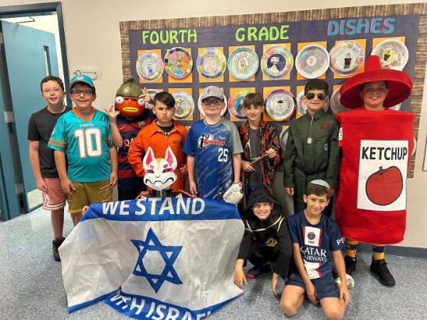 Posnack School Gets the Purim Spirit – Posnack School