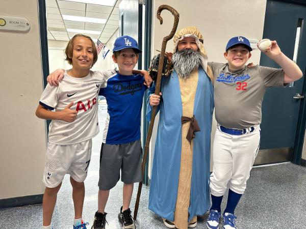Posnack School Gets the Purim Spirit – Posnack School