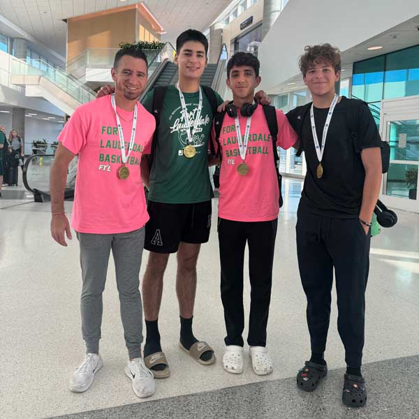 Posnack School Students Win Gold at Maccabis – Posnack School