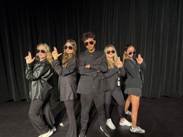 Thespian Students Shine in Latest Showcase – Posnack School