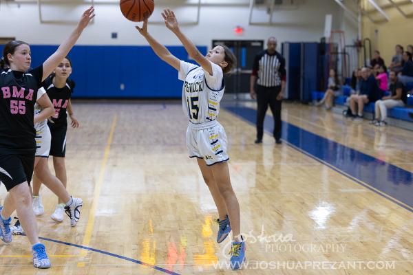 Middle School Girls’ Basketball Headed for Playoffs – Posnack School